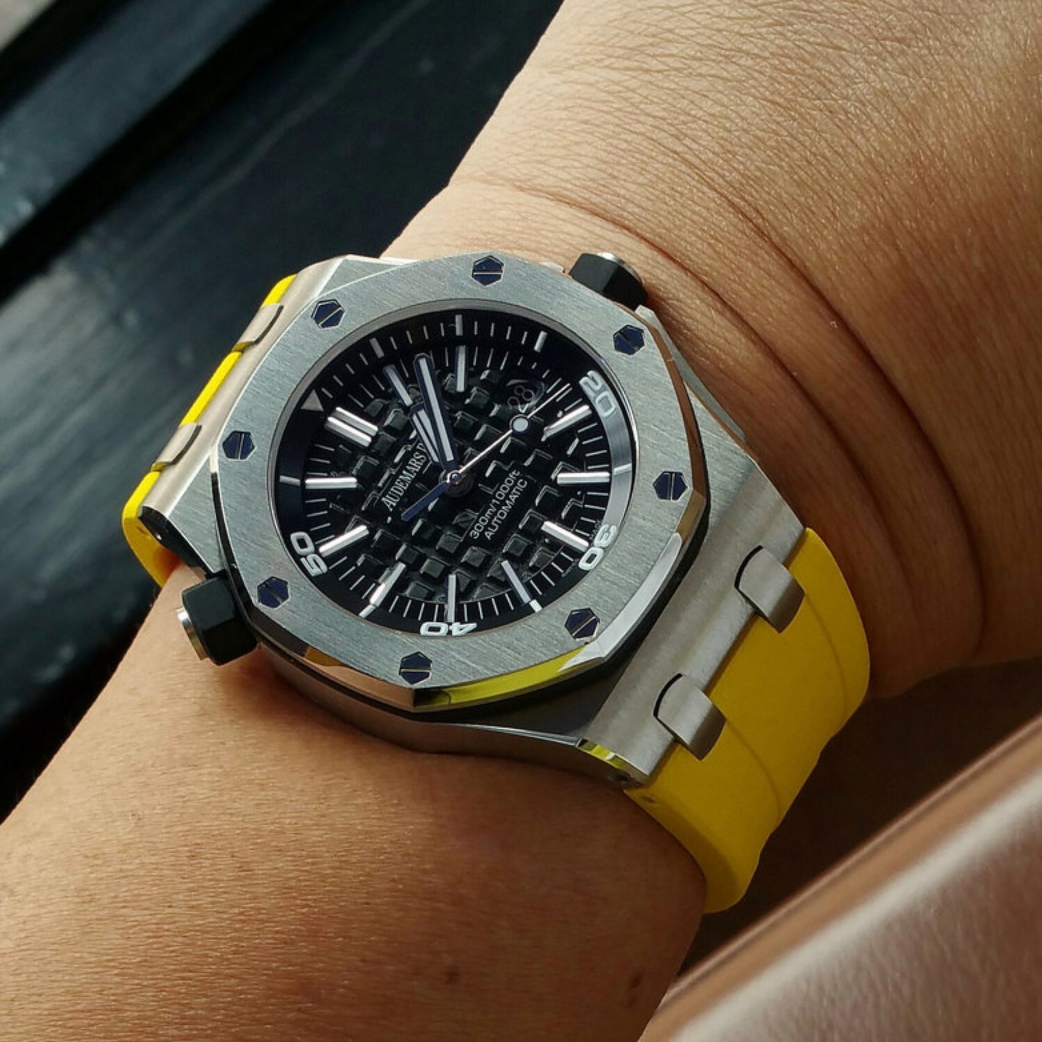 Audemars Piguet Straps – Rubber & Leather Bands | Helvetus®